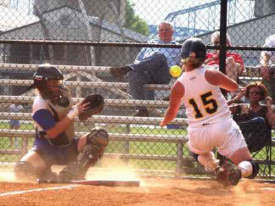 Photo Gallery: GPS Softball Defeats Walker Valley - Chattanoogan.com
