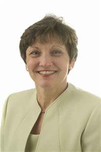 Mosley, Johnston Named Senior VPs At Private Client Financial Services ...