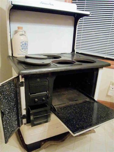 Reader Seeks Information on Modern Maid Stove - Chattanoogan.com