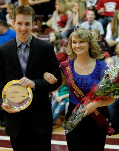 Jackson Crowned Lee University Homecoming Queen - Chattanoogan.com