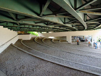 PHOTOS: Amphitheatre Under Walnut Street Bridge Is Rededicated ...