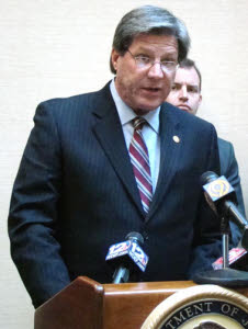 White Trio With Fireworks At East Lake Courts Face Up To 10 Years In ...