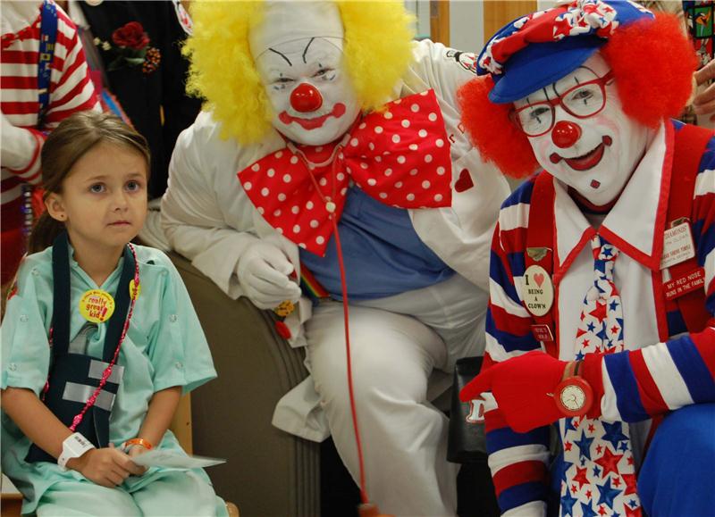 Clowns From Alhambra Shrine Circus Visit Children's Hospital ...