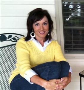 Chattanoogan: Maria-Claxton-Taylor - “She Has It Taylor-Made ...