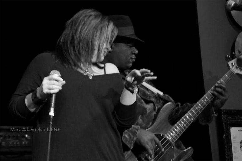"Queen B and The Well Strung Band" Warms Up A Chilly Night At Sugar’s ...