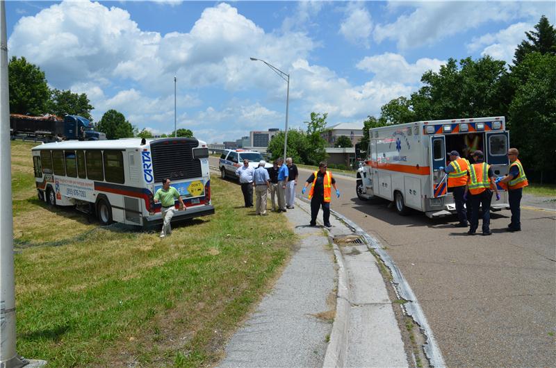 Crash Between Carta Bus And Car Sends 8 To Hospital; One Seriously ...