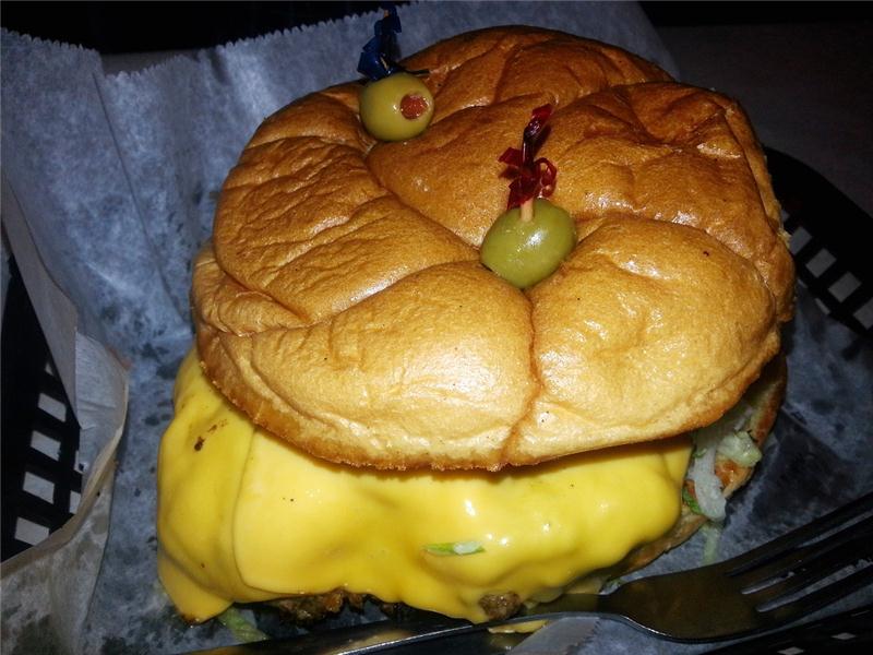 Cheeburger Cheeburger – Don’t Sweat It - Chattanoogan.com