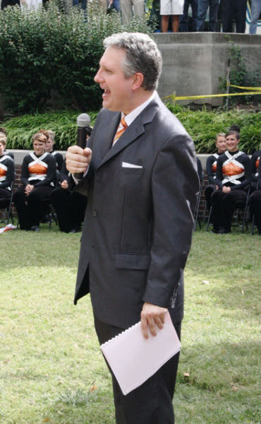 PHOTOS: UT Band At Miller Park - Chattanoogan.com