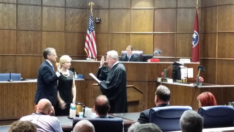 PHOTOS: Tom Greenholtz Sworn In As Criminal Court Judge - Chattanoogan.com