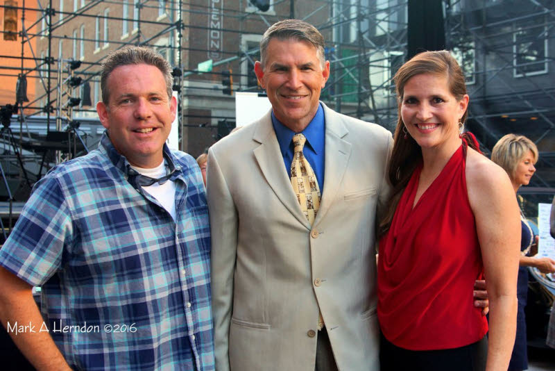 DeFoor Brothers Honor Fletcher Bright & WTCI TV PBS - Chattanoogan.com