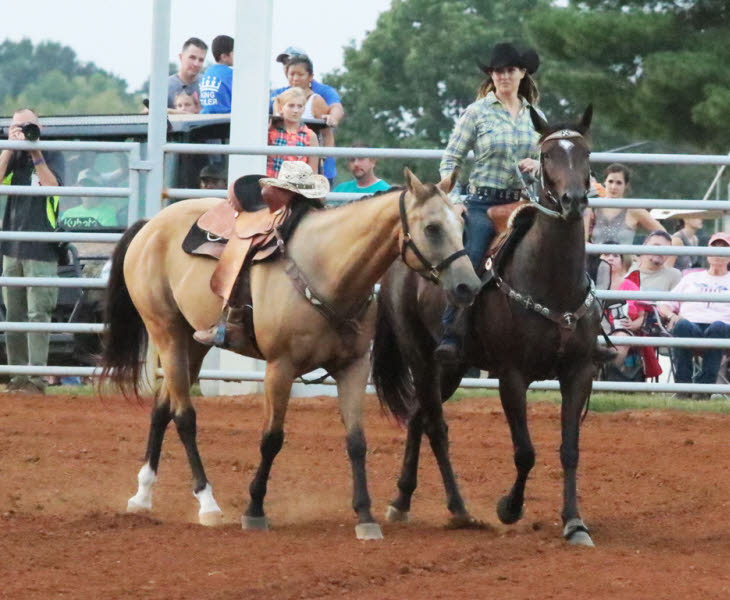 PHOTOS: St. Jude Rodeo At Yates Farm - Chattanoogan.com