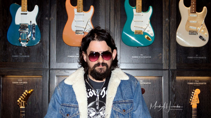 Shooter Jennings And Jason Boland Perform At Songbirds Guitar Museum ...