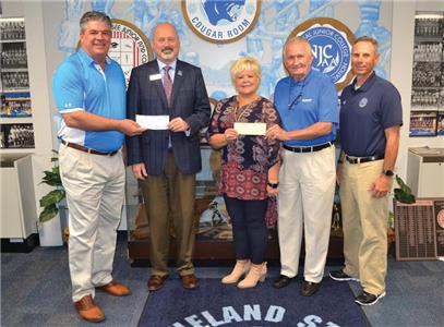 Cassadas Make Donation To Cleveland State's Golf Program - Chattanoogan.com