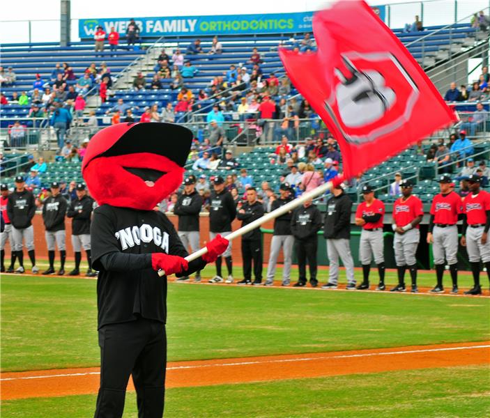 Lookouts Fall 5-4 To Barons Before Opening Day Sellout Crowd ...
