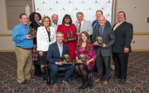 Junior Achievement Hosts "The BiG Game Show" Awards Dinner ...