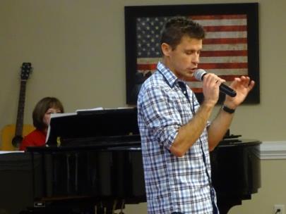 Graceworks Volunteer Duo Performs At Morning Pointe - Chattanoogan.com