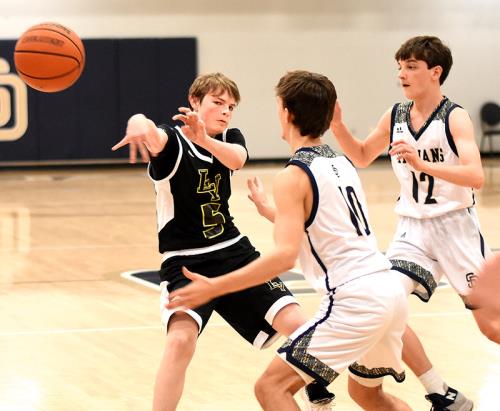 PHOTOS: Soddy Daisy Basketball Hosts Lookout Valley - Chattanoogan.com