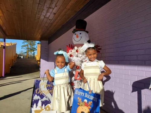 PHOTOS: Rainbow Daycare Center Celebrates Christmas - Chattanoogan.com