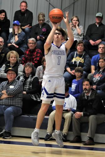 PHOTOS: Boyd-Buchanan Defeats King's Academy, 59-45 - Chattanoogan.com