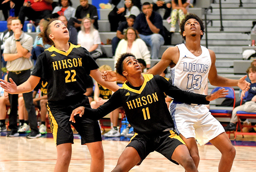 PHOTOS: Red Bank Basketball Hosts Rival Hixson - Chattanoogan.com