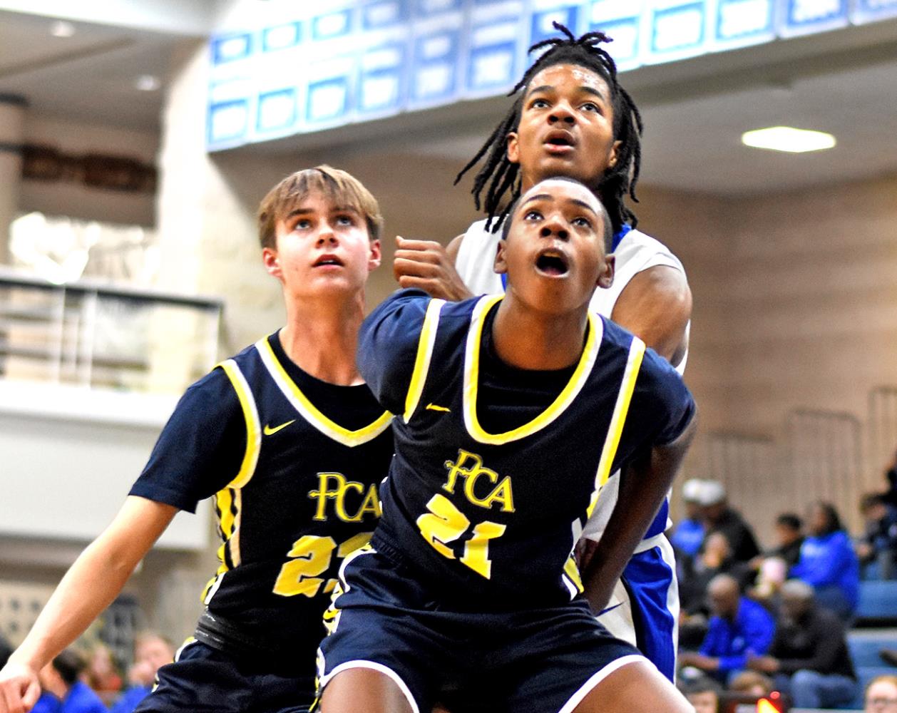 PHOTOS: McCallie Basketball Hosts Providence Christian Academy ...