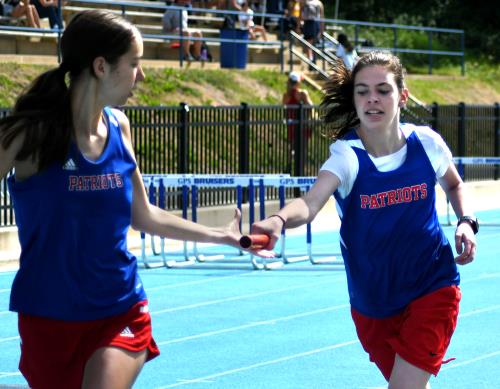 PHOTOS: Front Runner Track And Field Meet At GPS - Chattanoogan.com