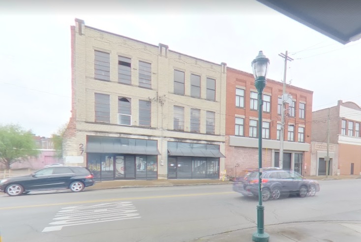 Section Of Old Building Collapses On Main Street; 3 People In Car Hit ...