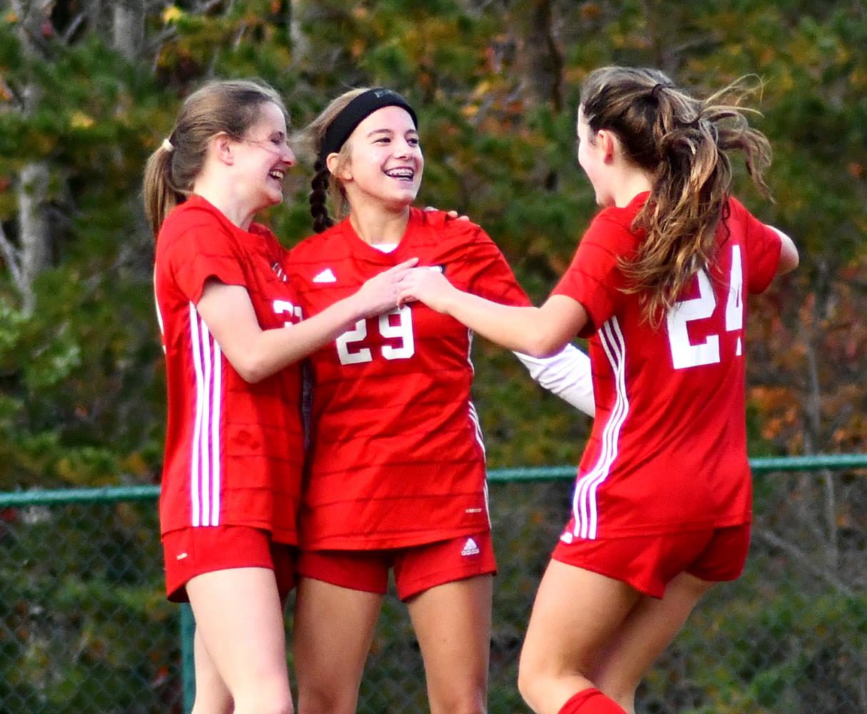 PHOTOS: Signal Mountain Soccer Hosts Lenoir City In 3-AA Region Matchup ...