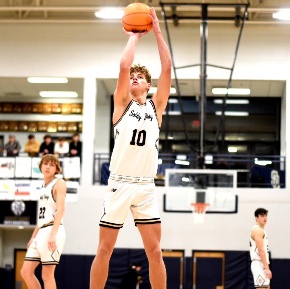 PHOTOS: Trojan Boys Take On CSTHEA In Soddy Daisy Christmas Classic ...