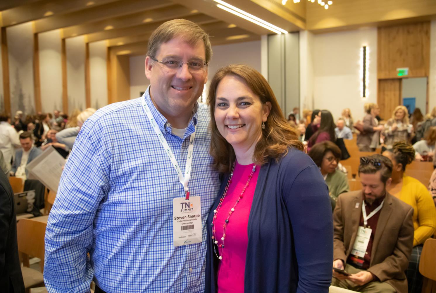 Steven Sharpe Receives Good Neighbor Award From Tennessee Realtors ...