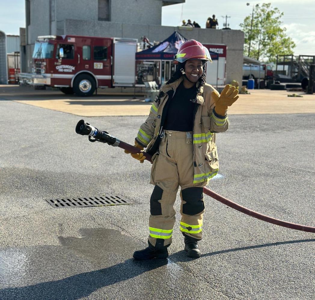 Fire Department Holds 1st-Ever Citizens Fire Academy - Chattanoogan.com
