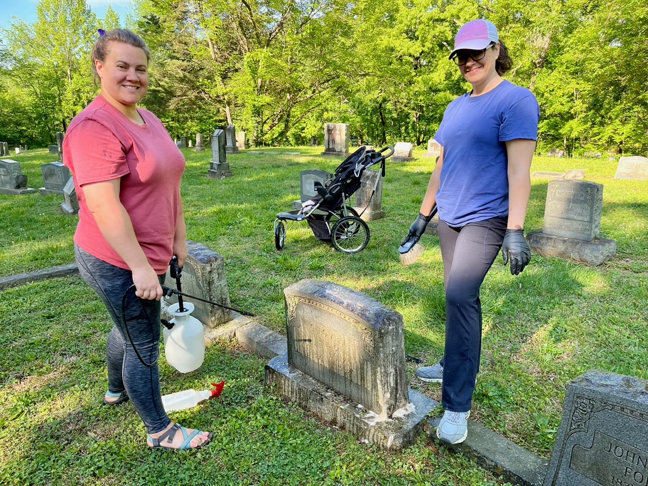 Cleanup Day Held At Historic Red Bank Cemetery - Chattanoogan.com