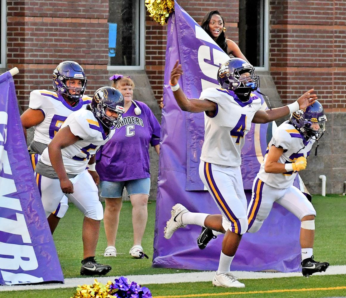PHOTOS: Tyner Football Hosts Central At Finley - Chattanoogan.com