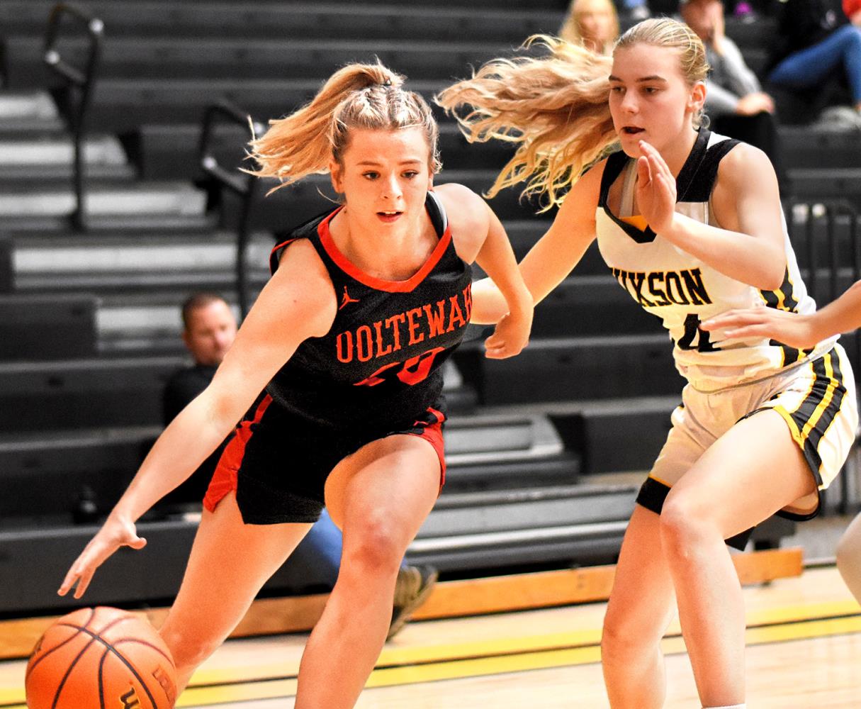 PHOTOS: Hixson Basketball Girls Host Ooltewah - Chattanoogan.com