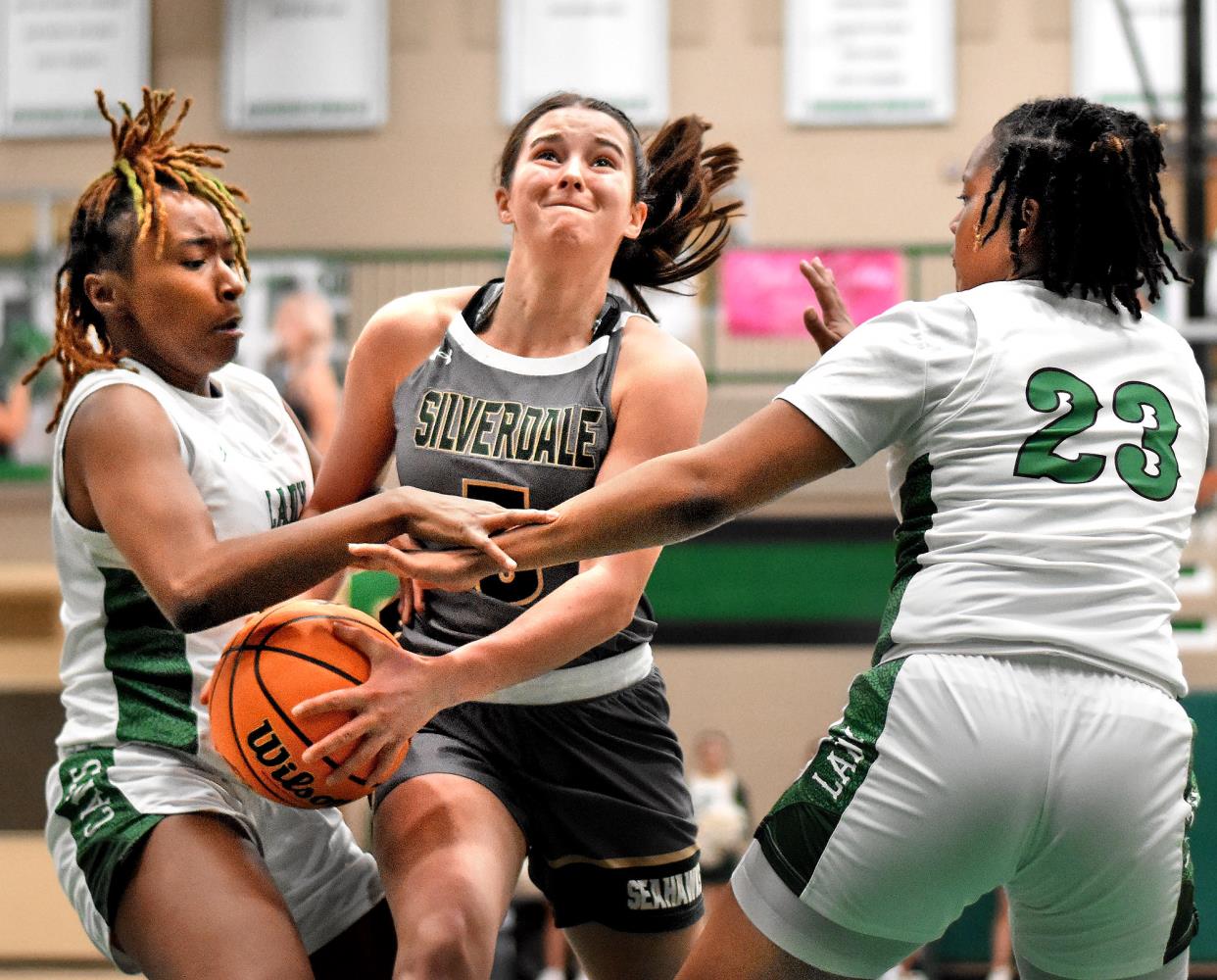 PHOTOS: East Hamilton Basketball Girls Host Silverdale - Chattanoogan.com