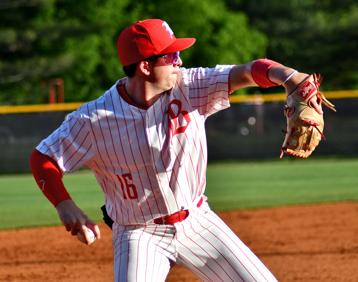 PHOTOS: Baylor Baseball Hosts Rival McCallie - Chattanoogan.com