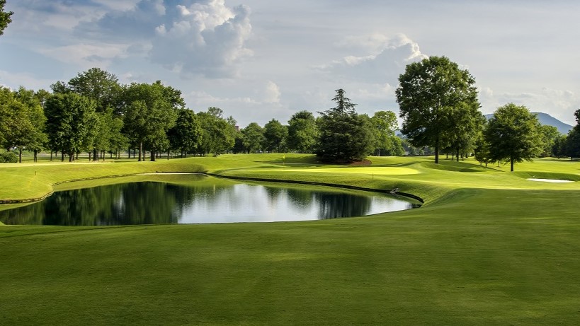 The Elite 18: Cleveland Country Club Voted Area’s Best No. 10 Hole ...