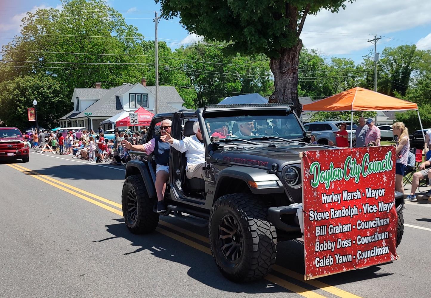 PHOTOS: Annual Strawberry Festival Held At Dayton - Chattanoogan.com