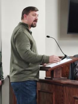 Senator Adam Lowe Addresses Rhea County Commission - Chattanoogan.com