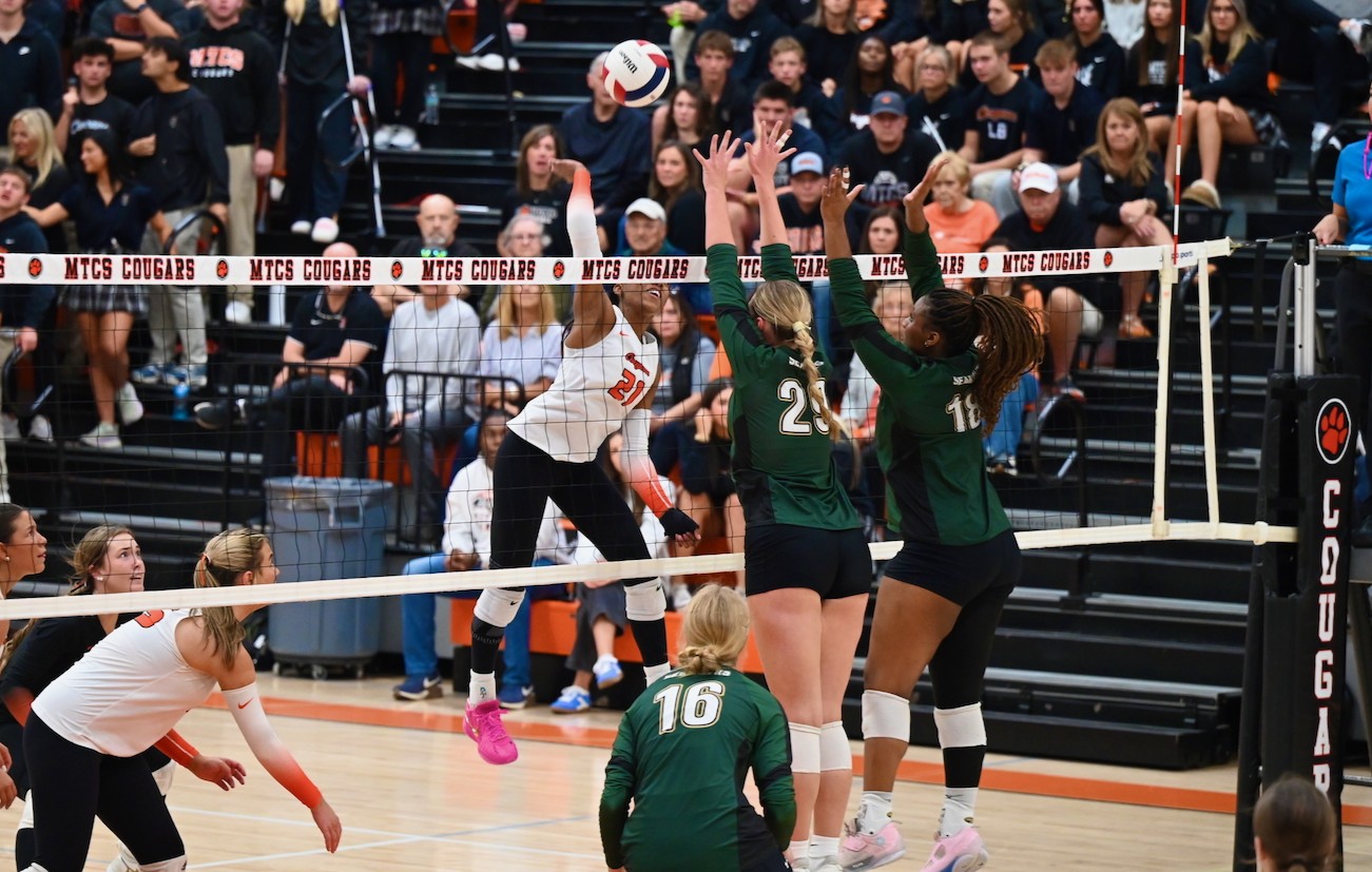 PHOTOS: Silverdale Volleyball Versus MTCS At DII-A State Championships ...