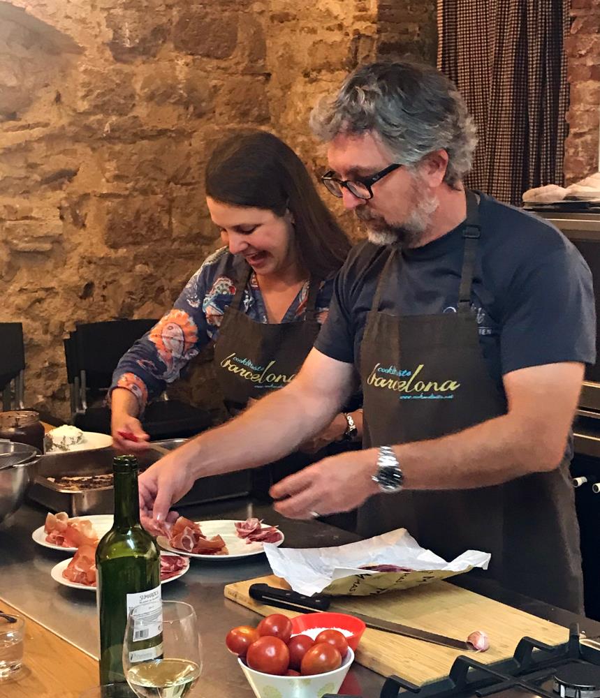 2 Chattanoogans Named Among World's Biggest Travelers For 2025 ...