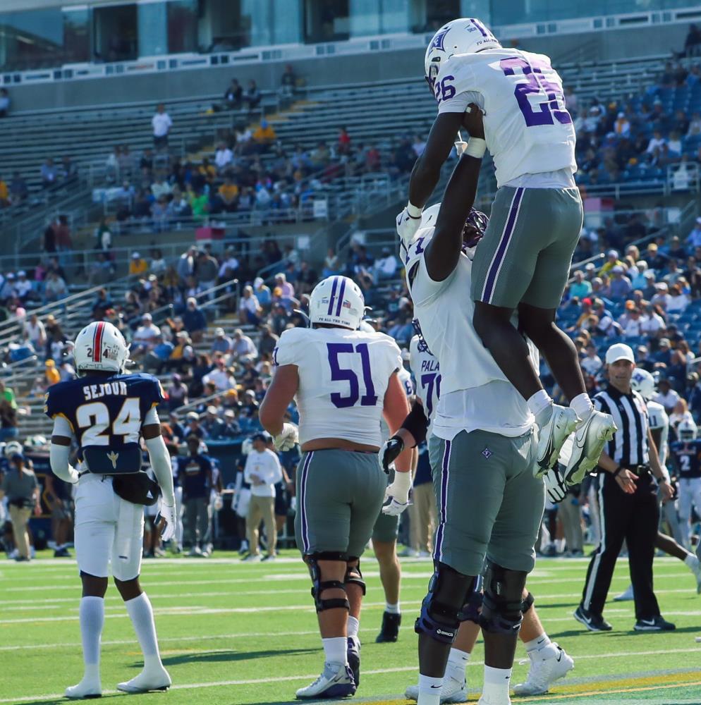 PHOTOS: UTC Football Win Big Over Furman - Chattanoogan.com