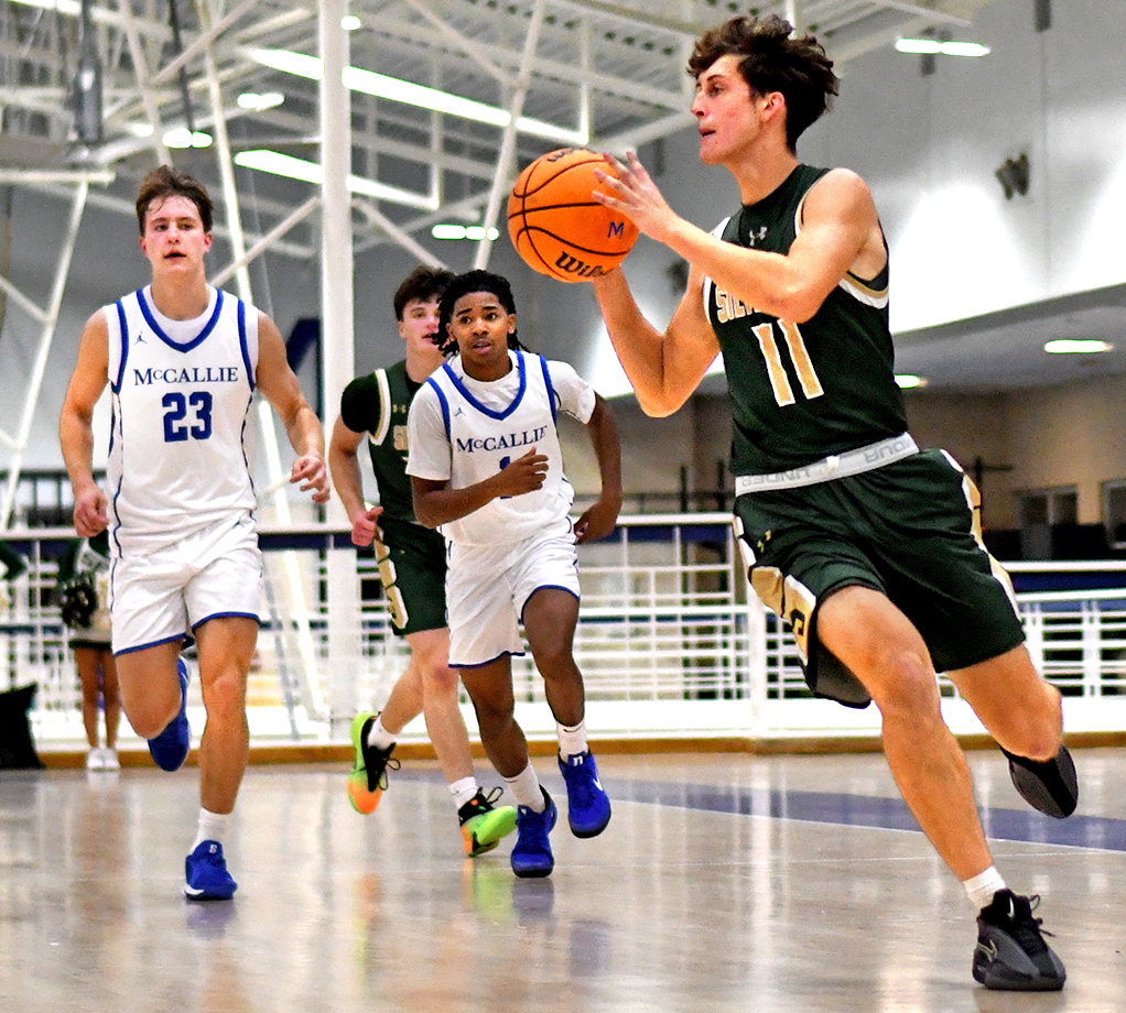 PHOTOS: McCallie Basketball Hosts Silverdale - Chattanoogan.com