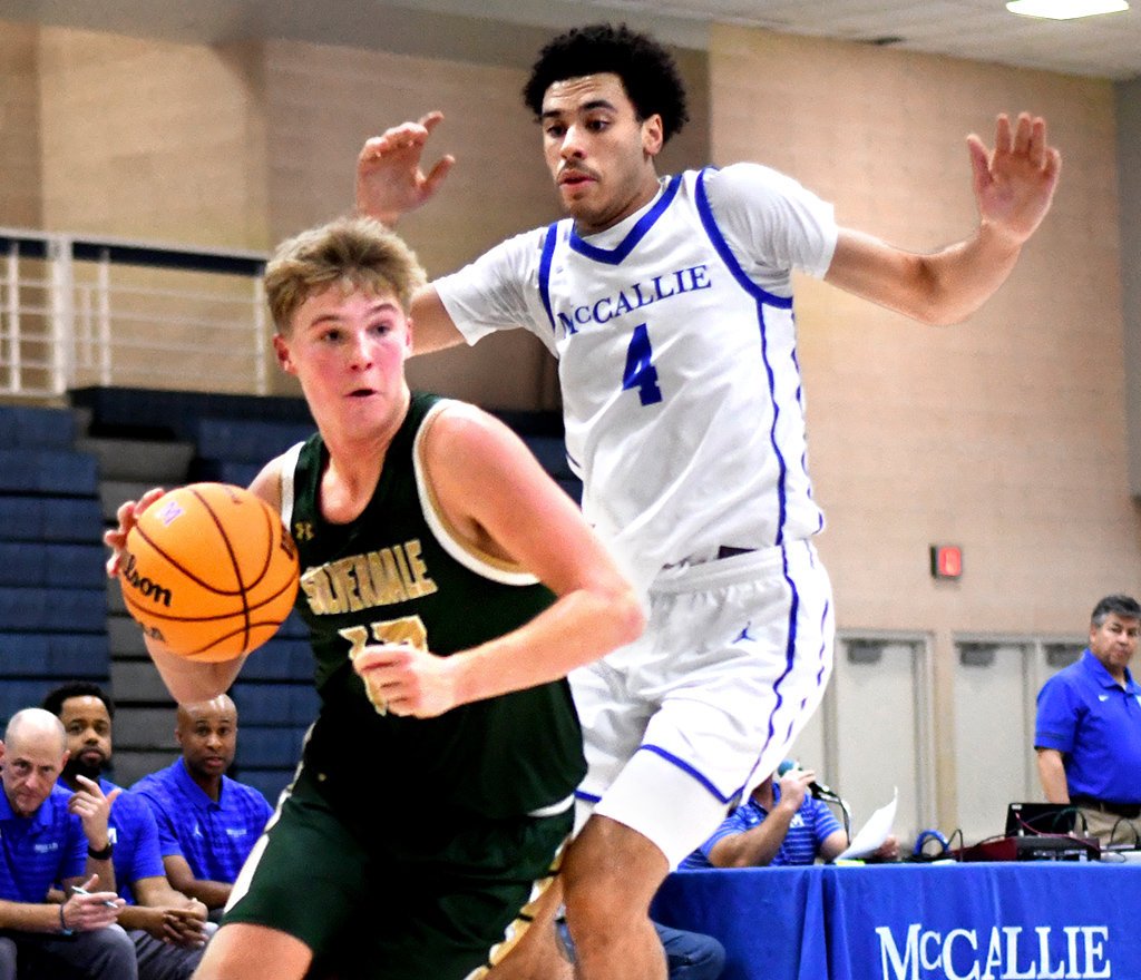 PHOTOS: McCallie Basketball Hosts Silverdale - Chattanoogan.com
