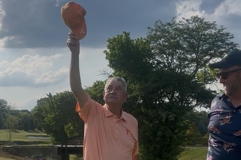Golf Notebook: Pelfrey Honors Late Wife With Emotional Victory ...